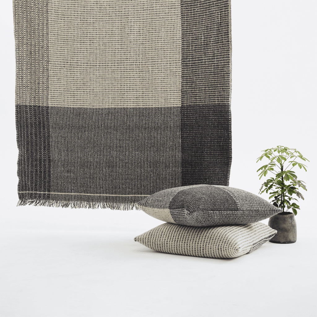 TIME Throw Merino Wool Throw - Teixidors